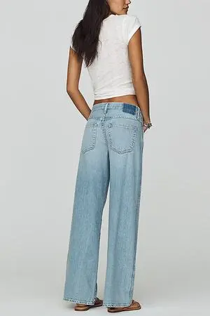AMO Regina Mid-rise Straight-leg Jeans