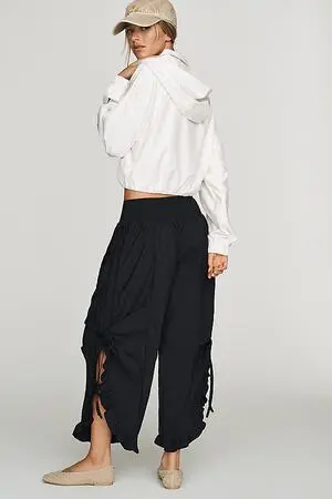DAILY PRACTICE Ruffle Pants - Black