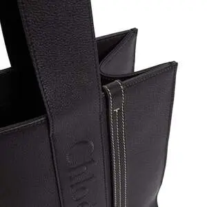 Chloé Woody Medium Leather Tote