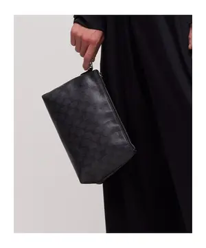 Gucci Essence Classic Small Pouch Bag With Monogram