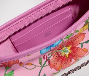 Gucci Gossip Small Shoulder Bag - Pink