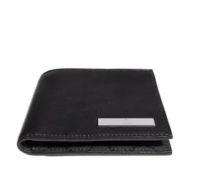Gucci Bi-fold Wallet With Metal Tag