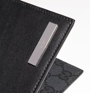 Gucci Bi-fold Wallet With Metal Tag