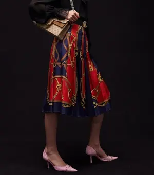 Gucci Printed Silk Twill Pleated Midi Skirt