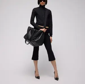 Gucci Medium Duffle Bag With Web - Black