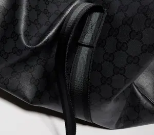 Gucci Medium Duffle Bag With Web - Black