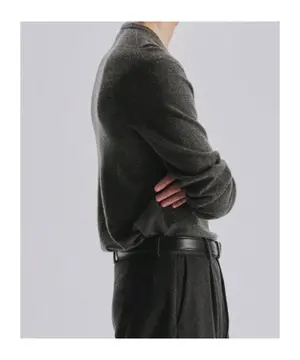 THE ROW Mapple V-neck Long-sleeve Top