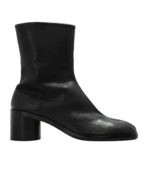 MAISON MARGIELA Tabi Ankle Boots - Black