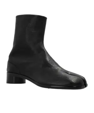 MAISON MARGIELA Tabi Leather Ankle Boots - Black