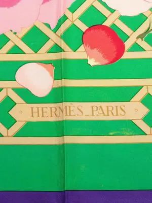 Hermès 20th Century Roseraie Silk Scarf 90 Scarves