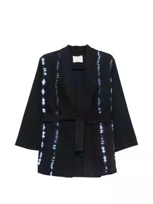 Momoni Classic Coats For Women