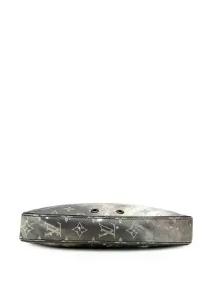 LOUIS VUITTON 2018 Monogram Galaxy Alpha Messenger Bag - Black