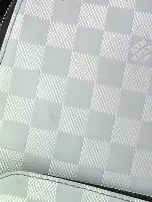 LOUIS VUITTON Avenue Sling Bag In Damier Infini Leather
