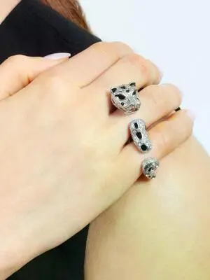 SUSAN CAPLAN Panther Statement Ring