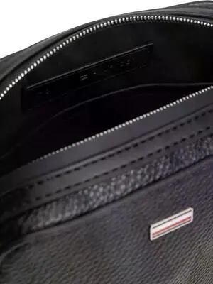 Tommy Hilfiger Grained Leather Shoulder Bag