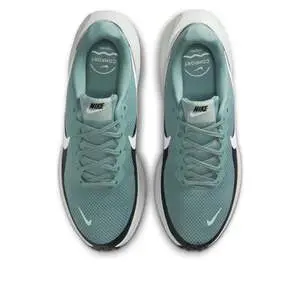 Nike Revolution Sneakers
