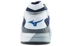 Mizuno Mondo Control Sneakers