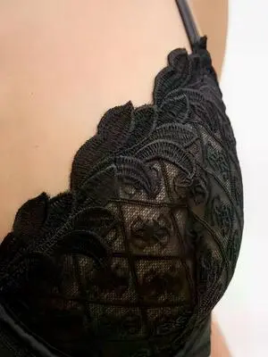 Guess Lace-embroidered Underwired Bra