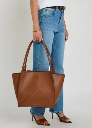 Victoria Beckham Paneled Leather Tote Bag - Tan