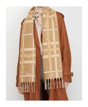 Burberry Belt Check Fringed Scarf