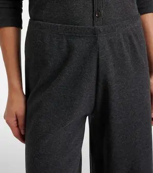 THE ROW Wide-legged Elastic Waistband Shorts