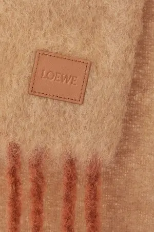 Loewe Logo-patch Fringed Scarf
