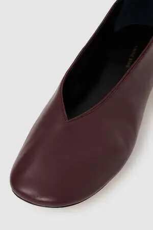 ANINE BING Smooth Leather Slip-on Flats - Fig