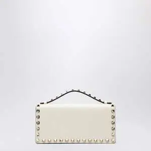 Valentino Garavani Rockstud Chain Wallet In Grained Calfskin, Light Ivory - Beige