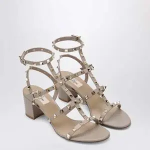 Valentino Garavani Rockstud Calfskin Leather Block Heel Sandals - Pink