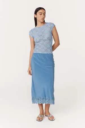 ROWIE Galo Sunflower Lace Tee - Periwinkle