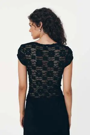 ROWIE Galo Sunflower Lace Tee