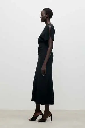 Victoria Beckham Bela Midi Dress - Black