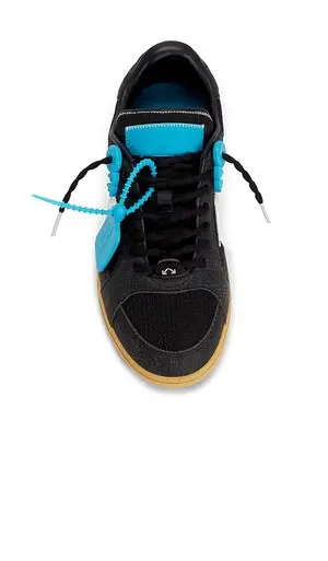 Off-White Slim Sneaker - Black