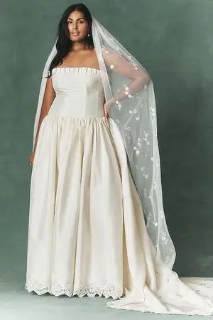 DAUGHTERS OF SIMONE Luna Cathedral Veil Jacket