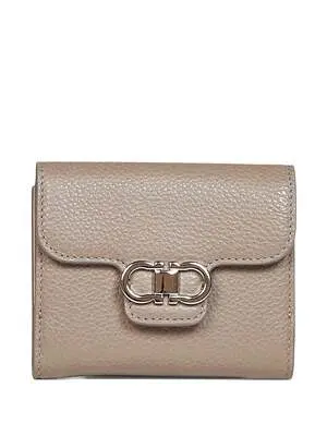 FERRAGAMO Ferragamo Women Gancini Grained Leather Compact Wallet Gray