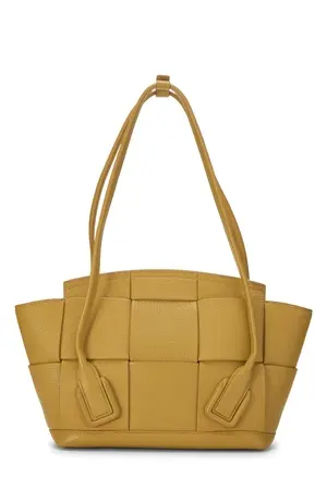 Bottega Veneta Maxi Intrecciato Arco 33 Tote Bag