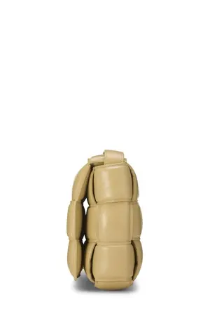 Bottega Veneta Maxi Intrecciato Padded Cassette