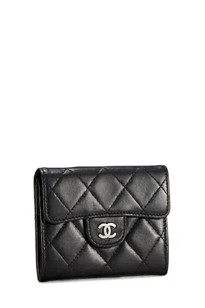 Chanel Lambskin Classic Flap Card Holder