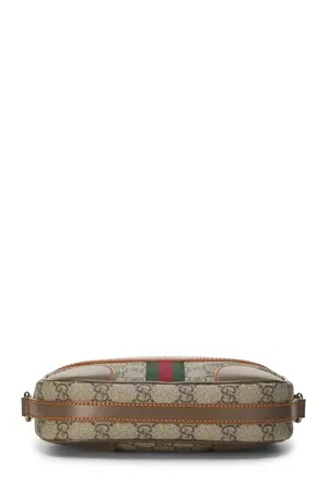 Gucci Gg Supreme Crossbody Bag