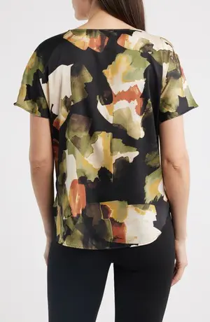 Anne Klein Abstract Print Short Sleeve Top