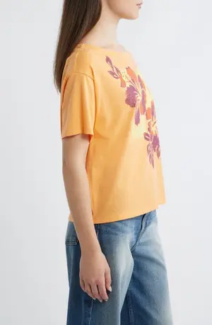 VINYL ICONS Floral Graphic T-shirt