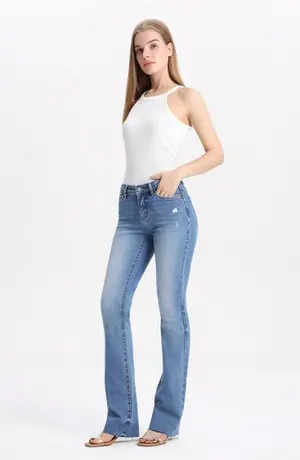 BAYEAS Low Rise Bootcut Jeans With Distressed Details