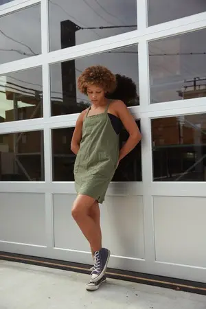 KNOWN SUPPLY Macy Dress - Army