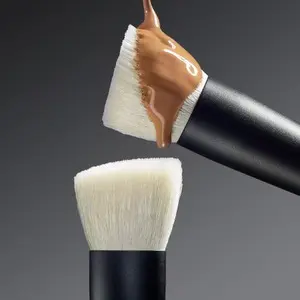 SURRATT Artistique Foundation Brush - None