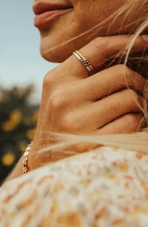 MADE BY MARY Poppy Link Ring