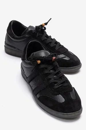 FOREVER & ALWAYS SHOES Ardix Leather Sneaker - Black