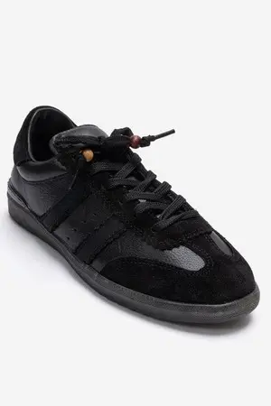 FOREVER & ALWAYS SHOES Ardix Leather Sneaker - Black