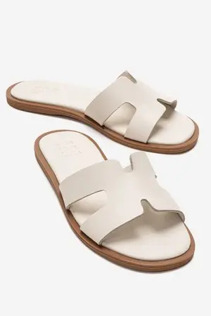FOREVER & ALWAYS SHOES Biora Leather Slide Sandals