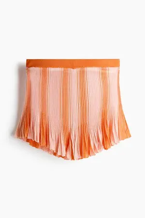 H&m Knitted Viscose Shorts With Flounced Legs