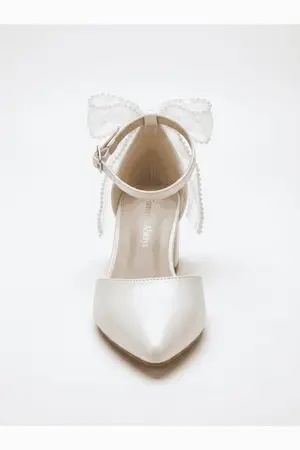 FOREVER & ALWAYS SHOES Rosavelle Pointed Toe Block Heel Bridal Sandal With Bow Detailing
